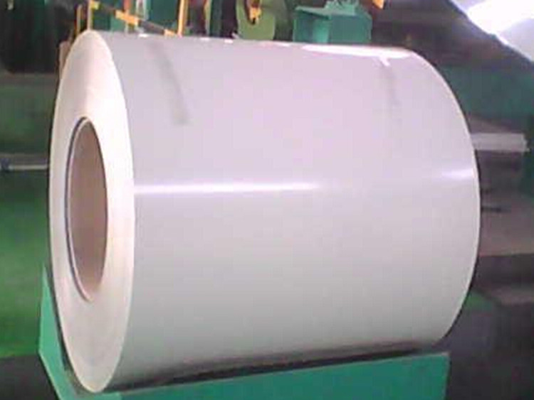 900mm width color coated steel coils in containers