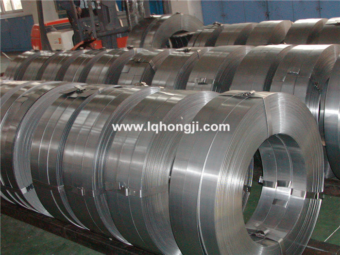 Galvanized steel strapping for packing